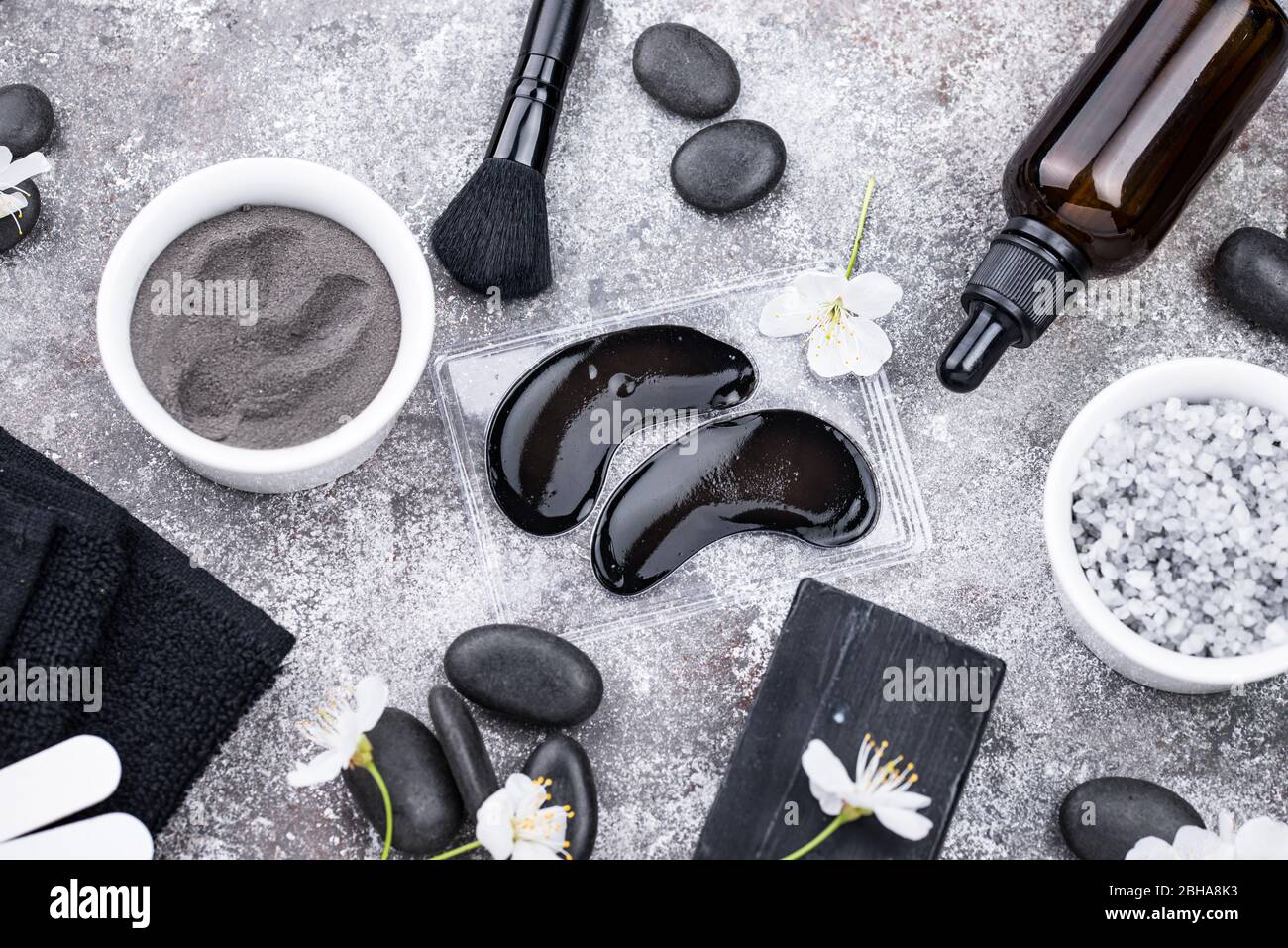 Set of black charcoal detox cosmetics Stock Photo - Alamy