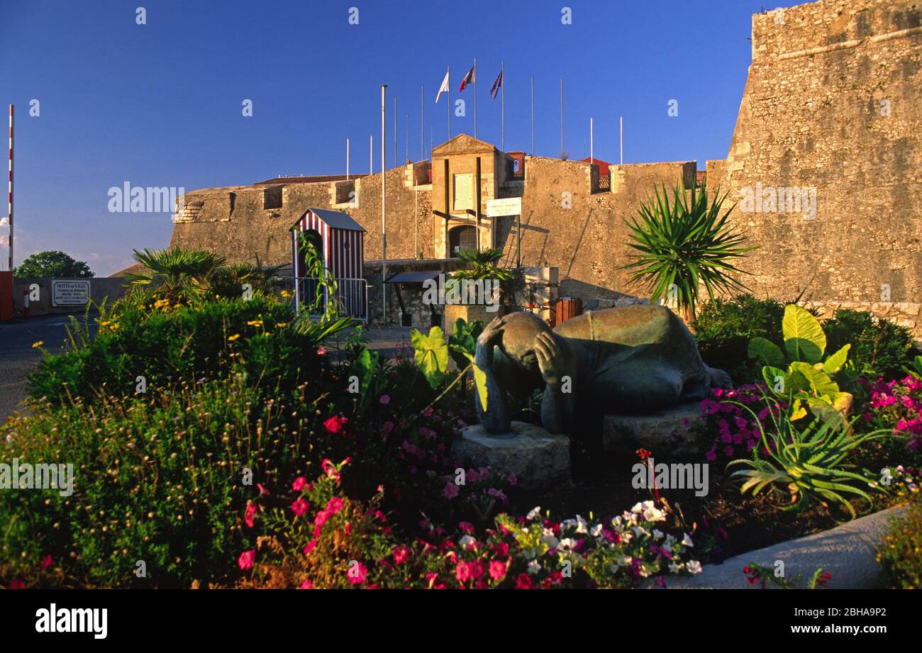 Villefranche sur mer citadelle hi-res stock photography and images - Alamy