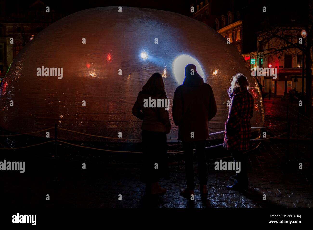 Robot aereo hi-res stock photography and images - Alamy