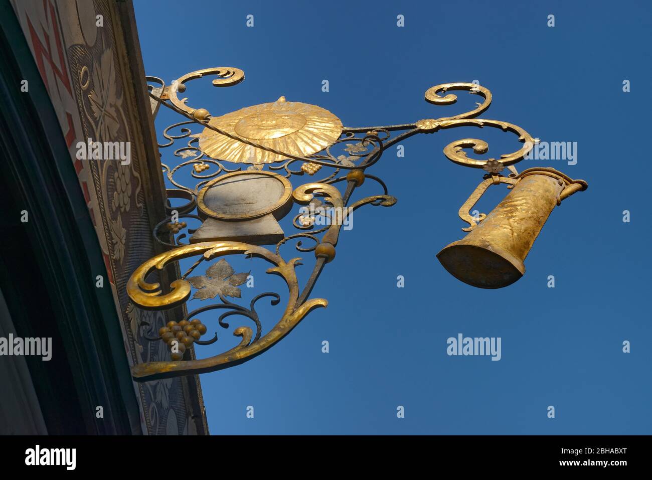 Decorated sign on a wine bar in the old town of Rüdesheim am Rhein ...
