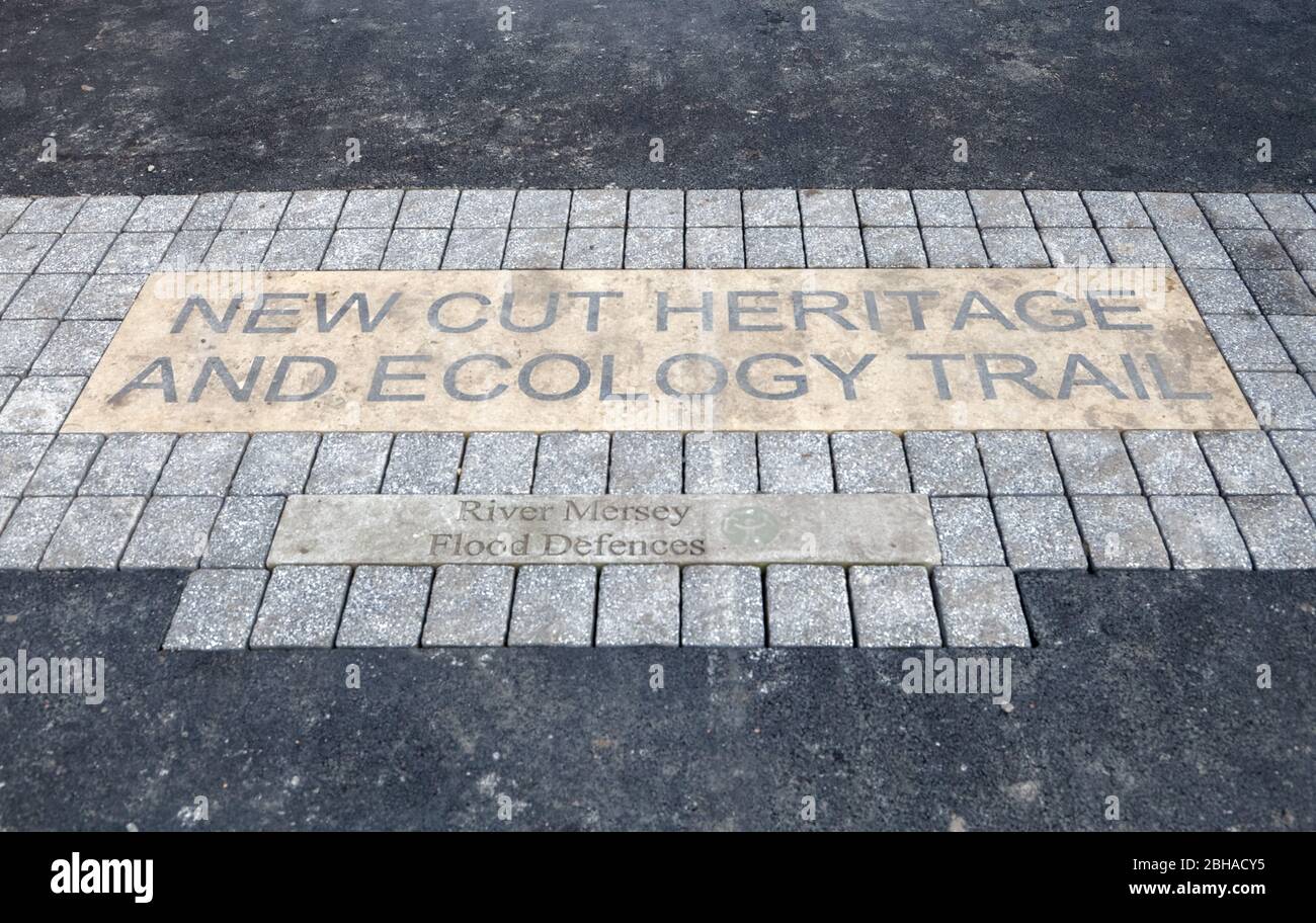 New cut heritage and ecology trail hi-res stock photography and images ...