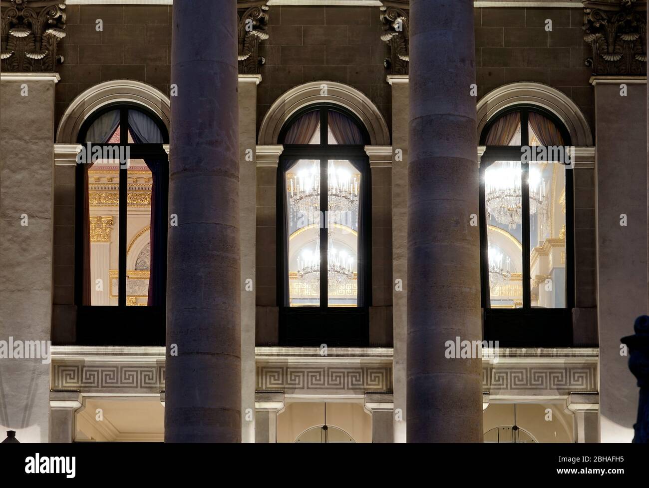 Germany, Bavaria, Munich, Max-Joseph-Platz, Bavarian National Theater ...