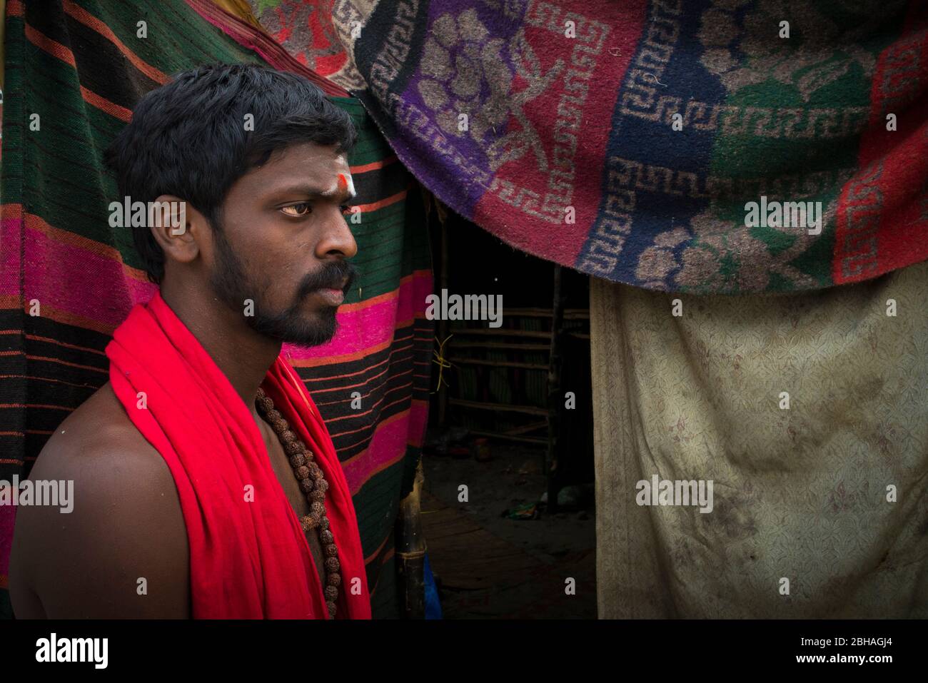 Cannibal tribe hi-res stock photography and images - Alamy