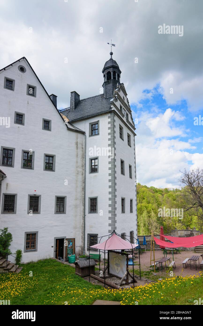 Castle schloss lauenstein in erzgebirge hi-res stock photography and ...