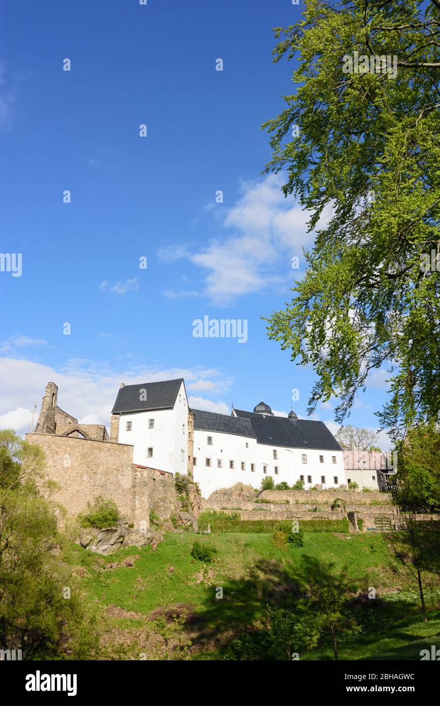 Castle schloss lauenstein in erzgebirge hi-res stock photography and ...