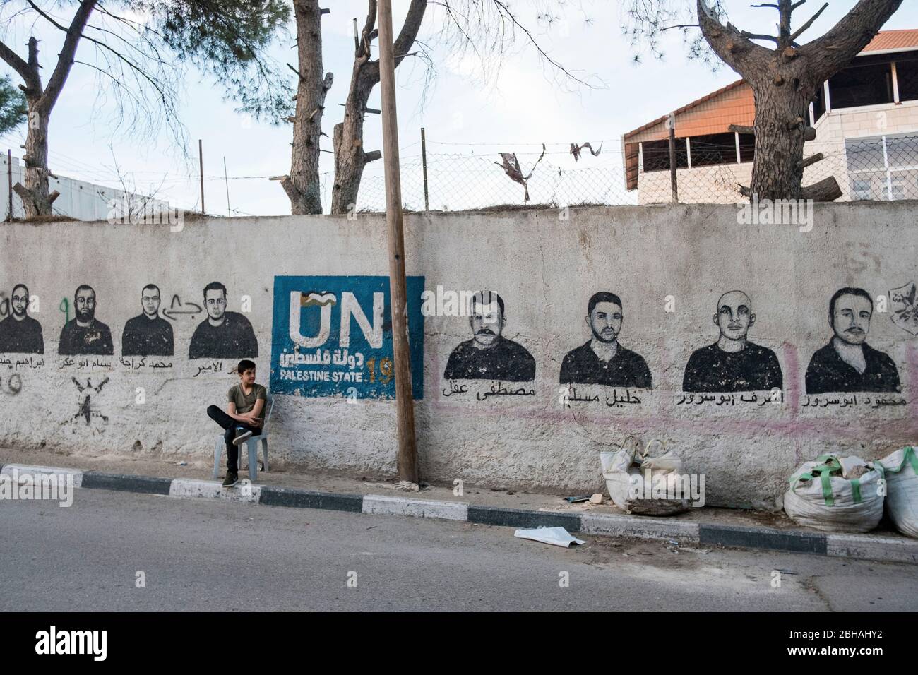 Aida refugee camp in Bethlehem, Palestine Stock Photo - Alamy