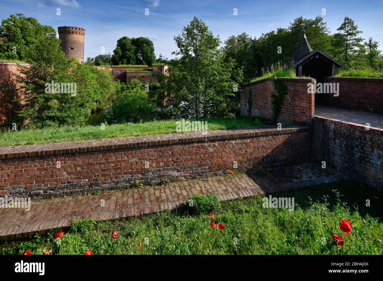Tower of ramparts hi-res stock photography and images - Alamy