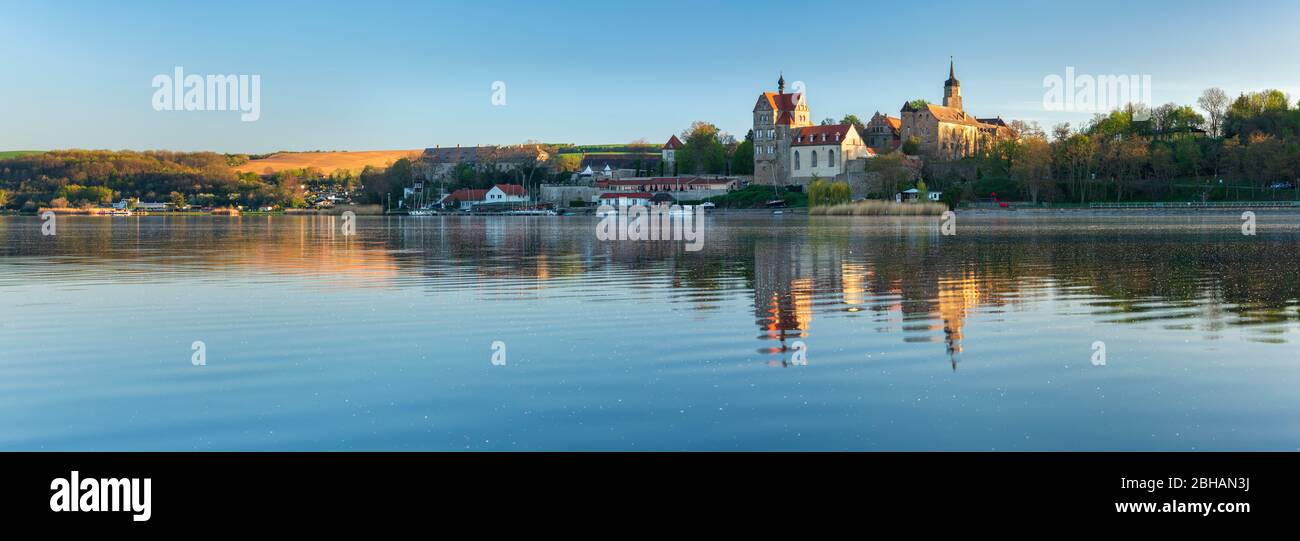 Panorama, Seeburg Castle, Süßer See, Reflection, Seeburg, Mansfelder ...