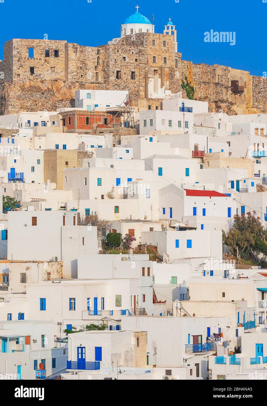 Whitewashed castle hi-res stock photography and images - Alamy