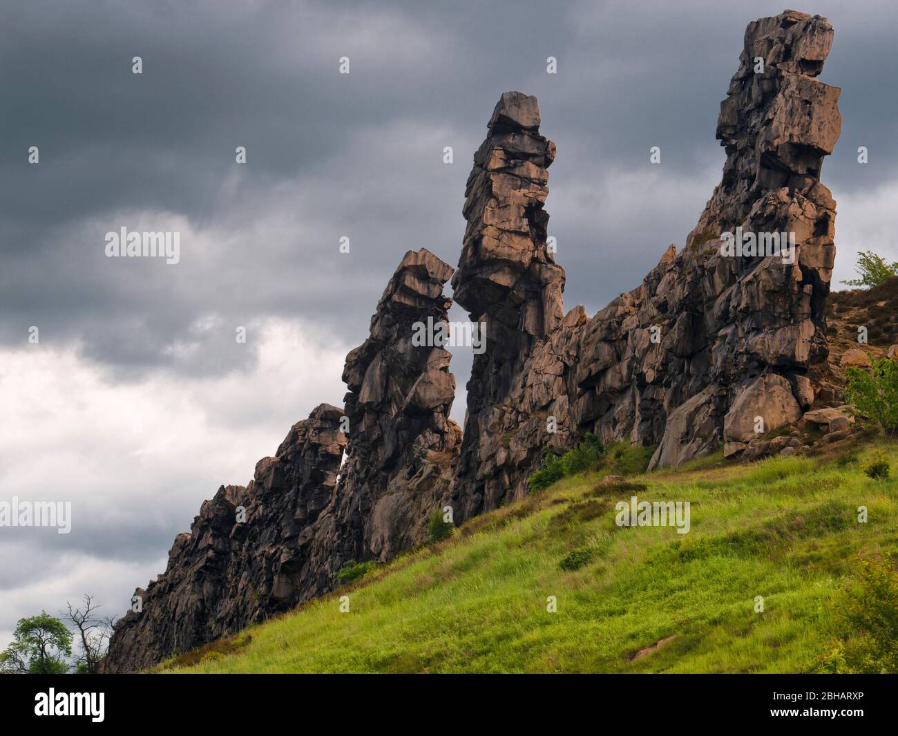 Emergent rock hi-res stock photography and images - Alamy