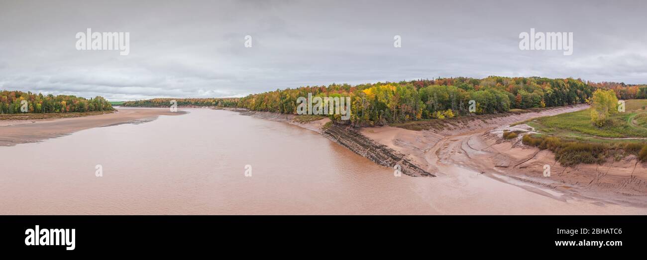 Bay of fundy tides hi-res stock photography and images - Alamy