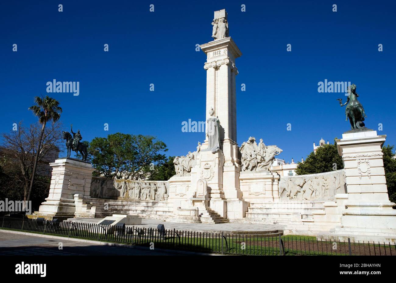Spain, Andalusia, Cadiz, Monument to the founding of the Spanish ...