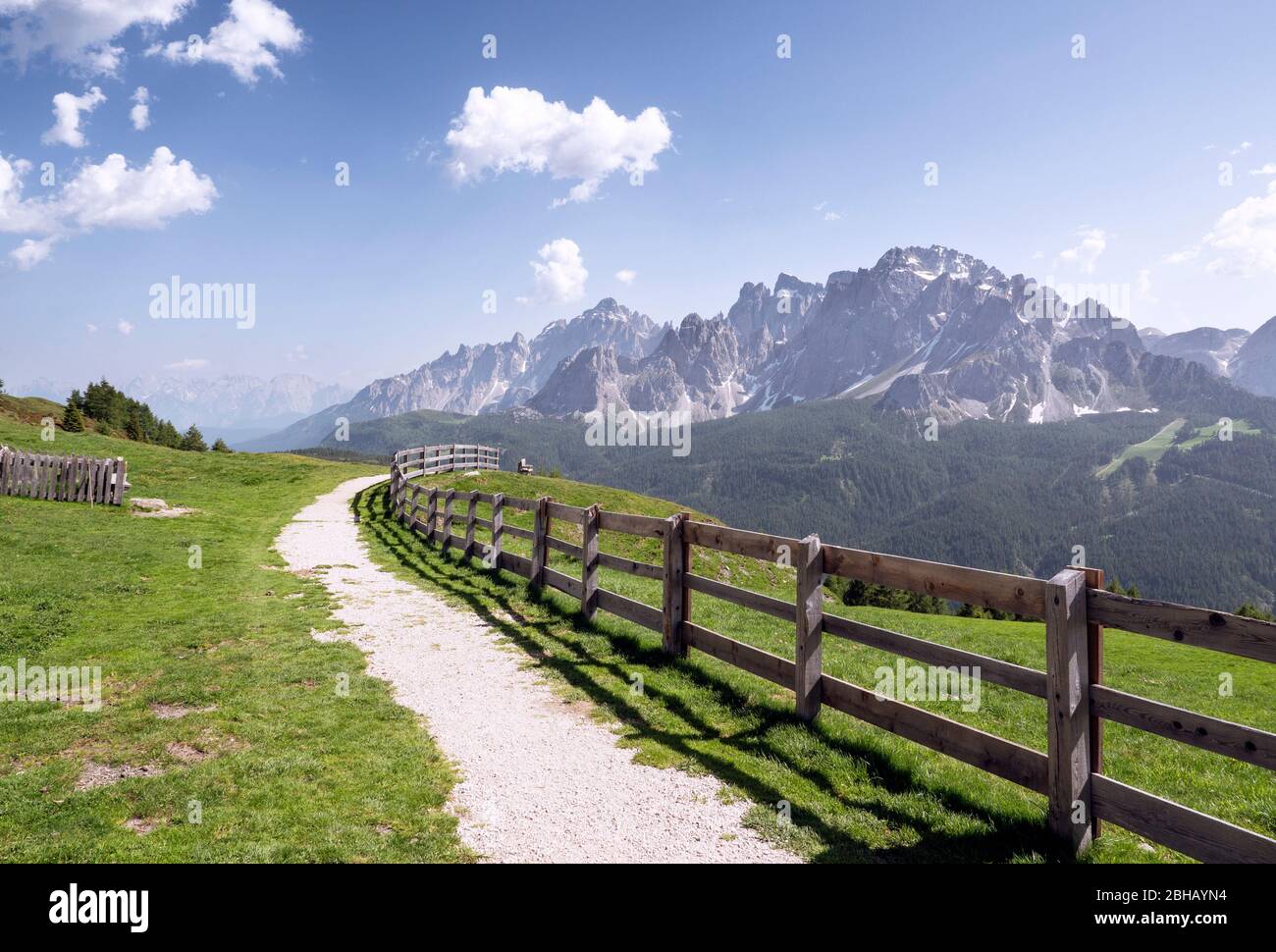 Panorama fence hi-res stock photography and images - Alamy