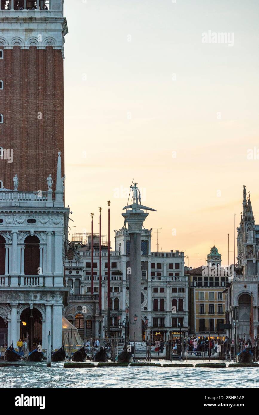 Cityview hi-res stock photography and images - Alamy