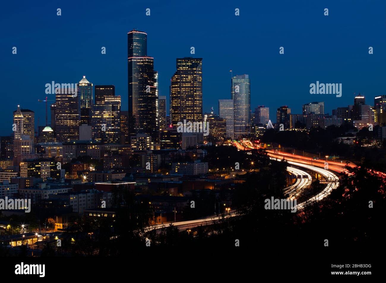 Seattle night photography hi-res stock photography and images - Alamy