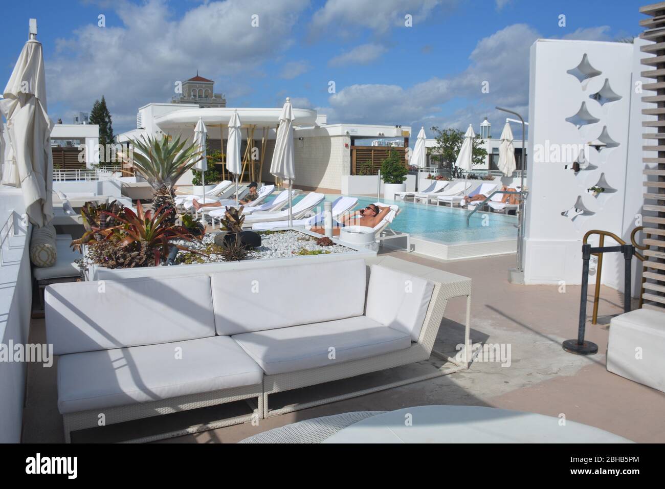 Dream hotel Miami South Beach is an amalgamation of the historic Art ...