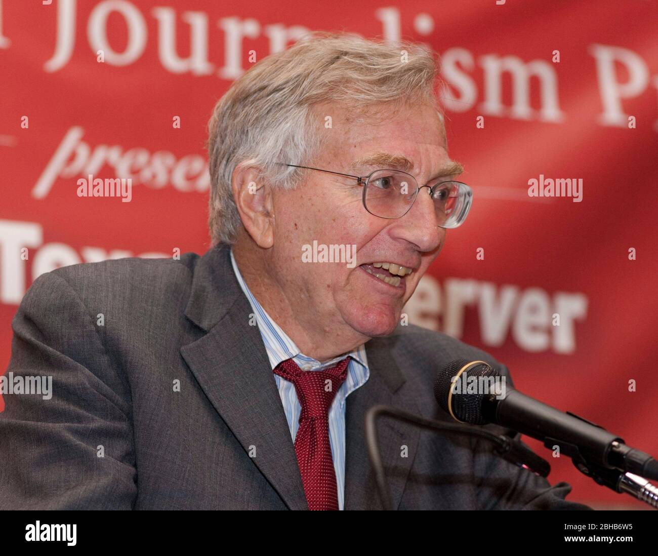 Austin Texas USA, June 10 2010: Seymour Hersh, freelance journalist ...