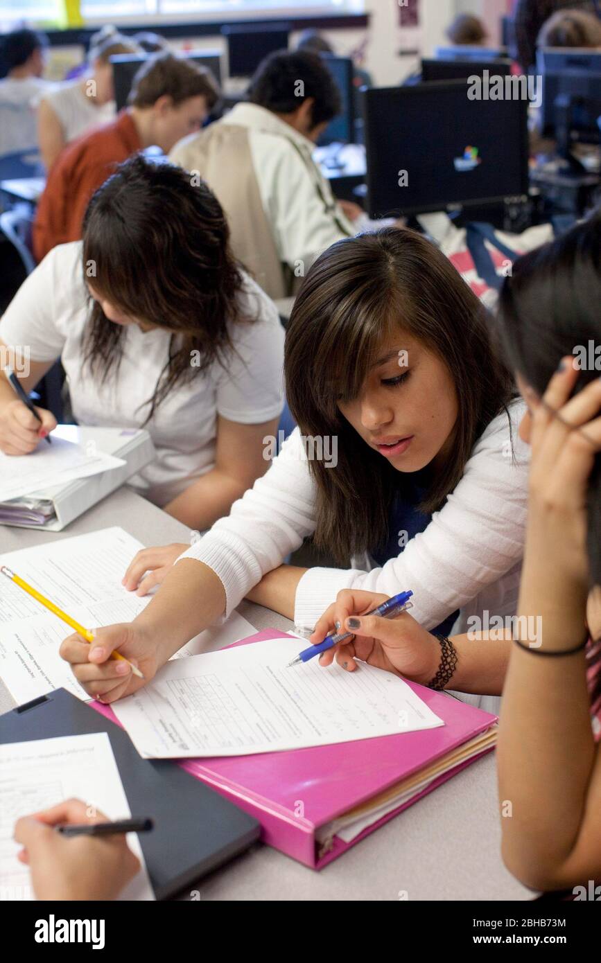 High school math working together hi-res stock photography and images ...
