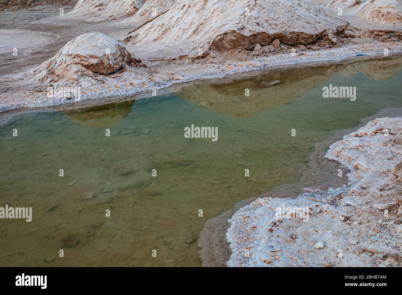 A beautiful view of Chott el Jerid salt lake in Tunisia Stock Photo - Alamy