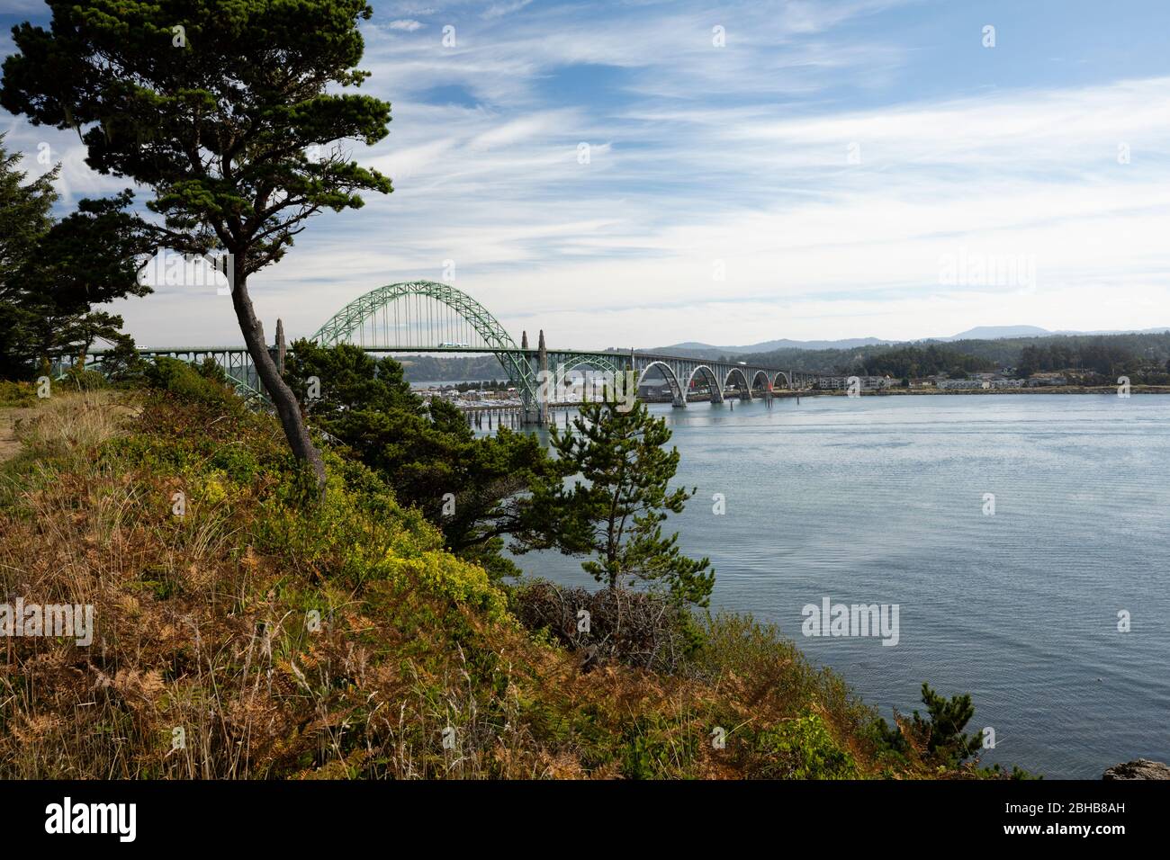 Newport arch hi-res stock photography and images - Alamy