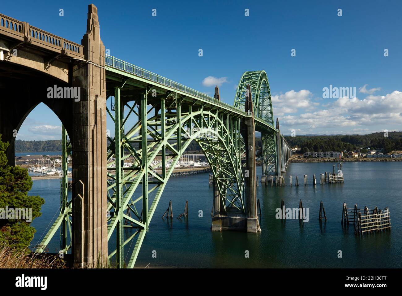 View of Oregon City Bridge, Oregon, USA Stock Photo - Alamy