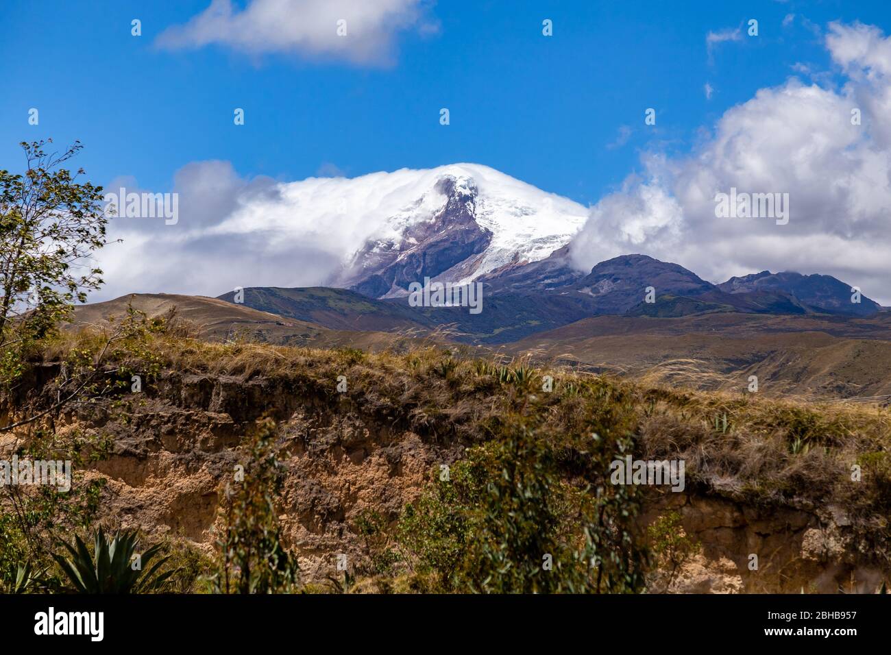 Ecuadorian Andean landscape, Cayambe volcano seen from Pesillo Stock ...
