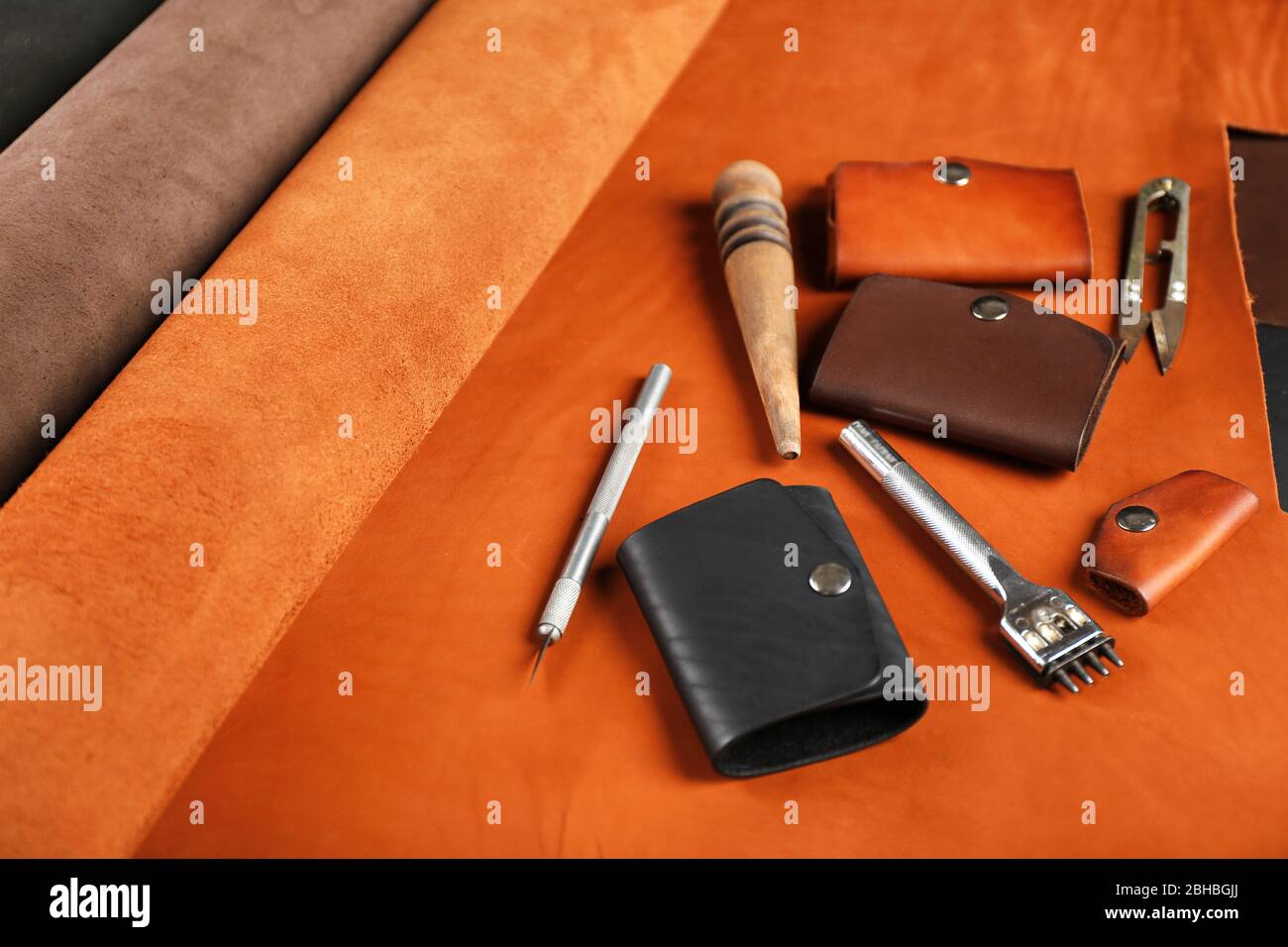 Hand made leather man accessories and tools Stock Photo - Alamy