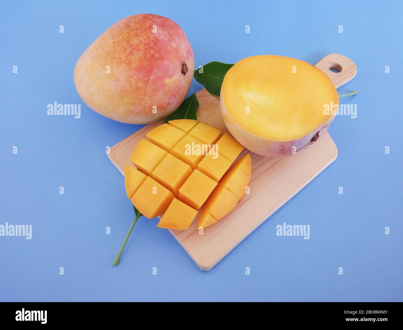 Mango skin hi-res stock photography and images - Alamy