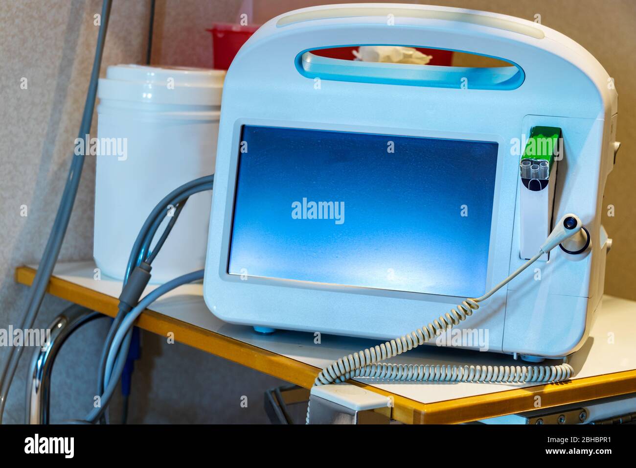 Vital signs monitor hi-res stock photography and images - Alamy