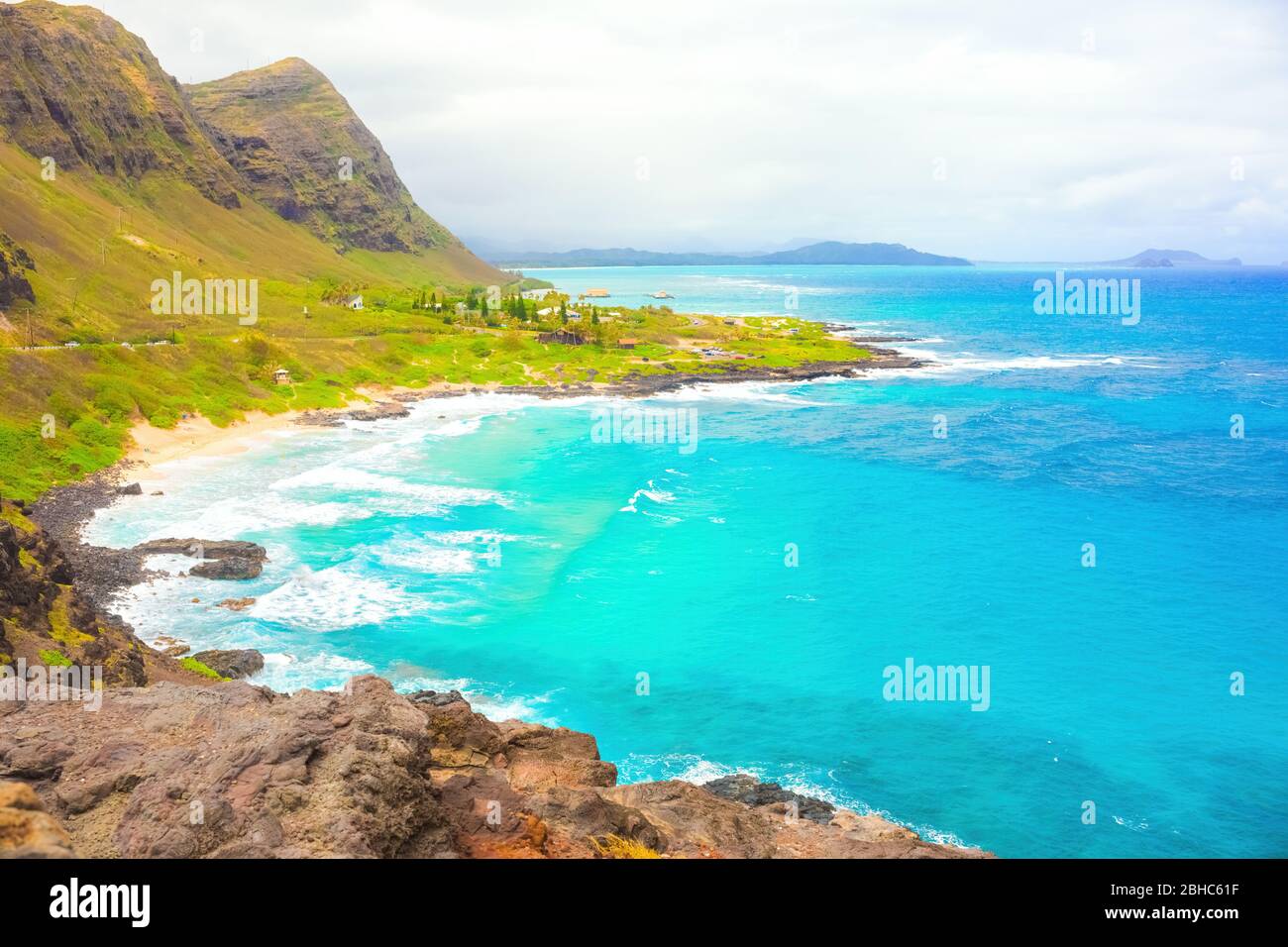 Hawaii oahu ocean cliff view hi-res stock photography and images - Alamy