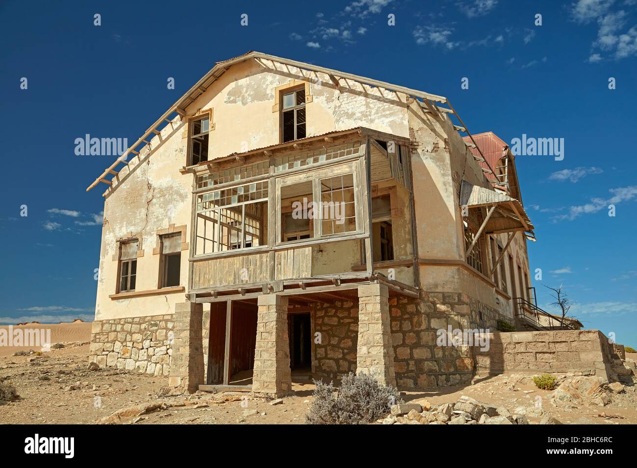 Architect's House, Kolmanskop Ghost Town, near Luderitz, Namibia ...