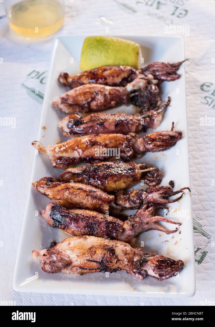 Stuffed baby squid hi-res stock photography and images - Alamy