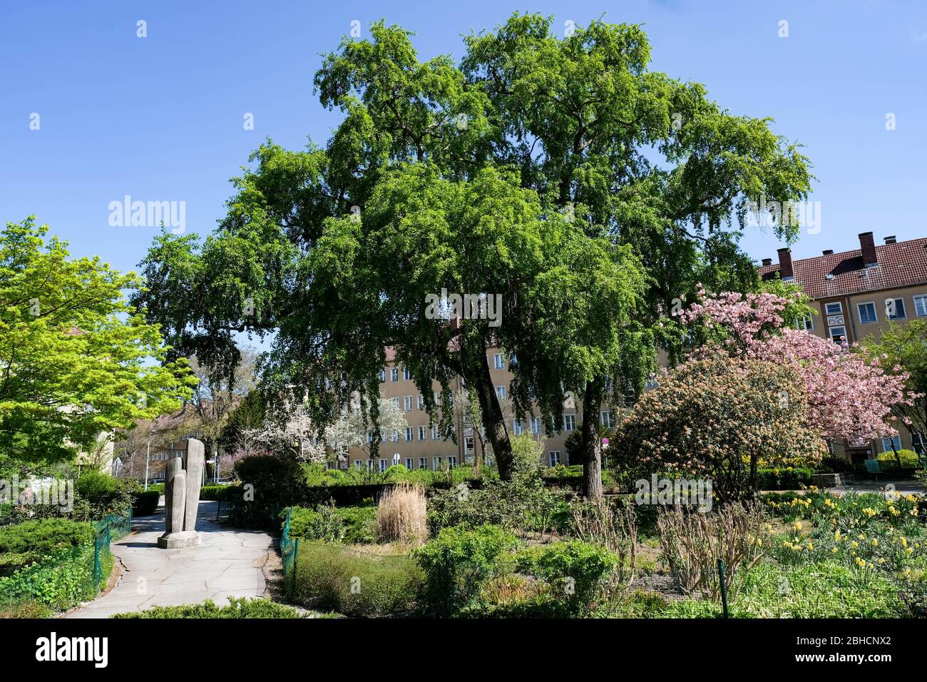 Berlin, Germany. 17th Apr, 2020. The Goebelplatz in Siemensstadt. The ...