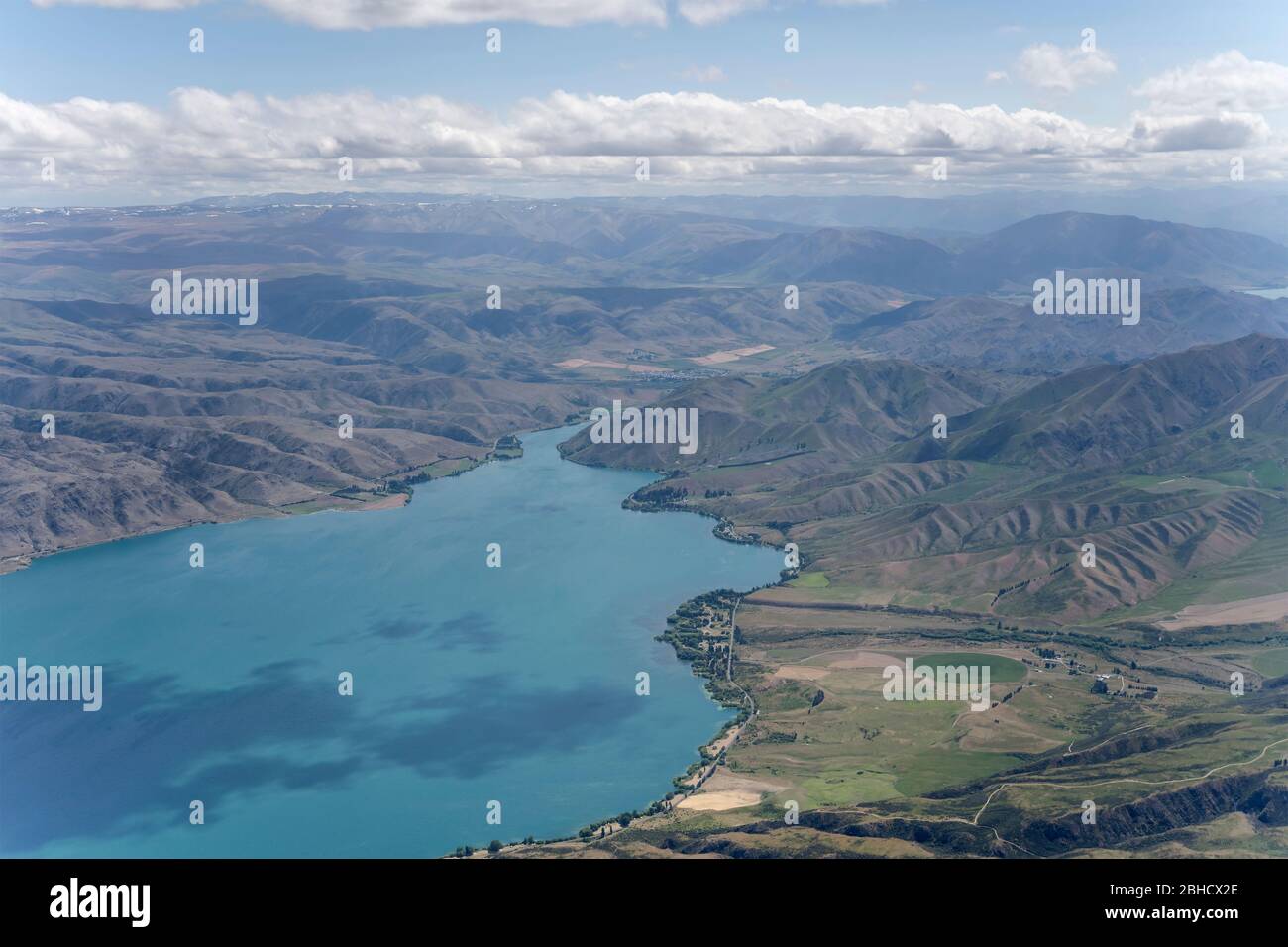 Lake aviemore new zealand hi-res stock photography and images - Alamy