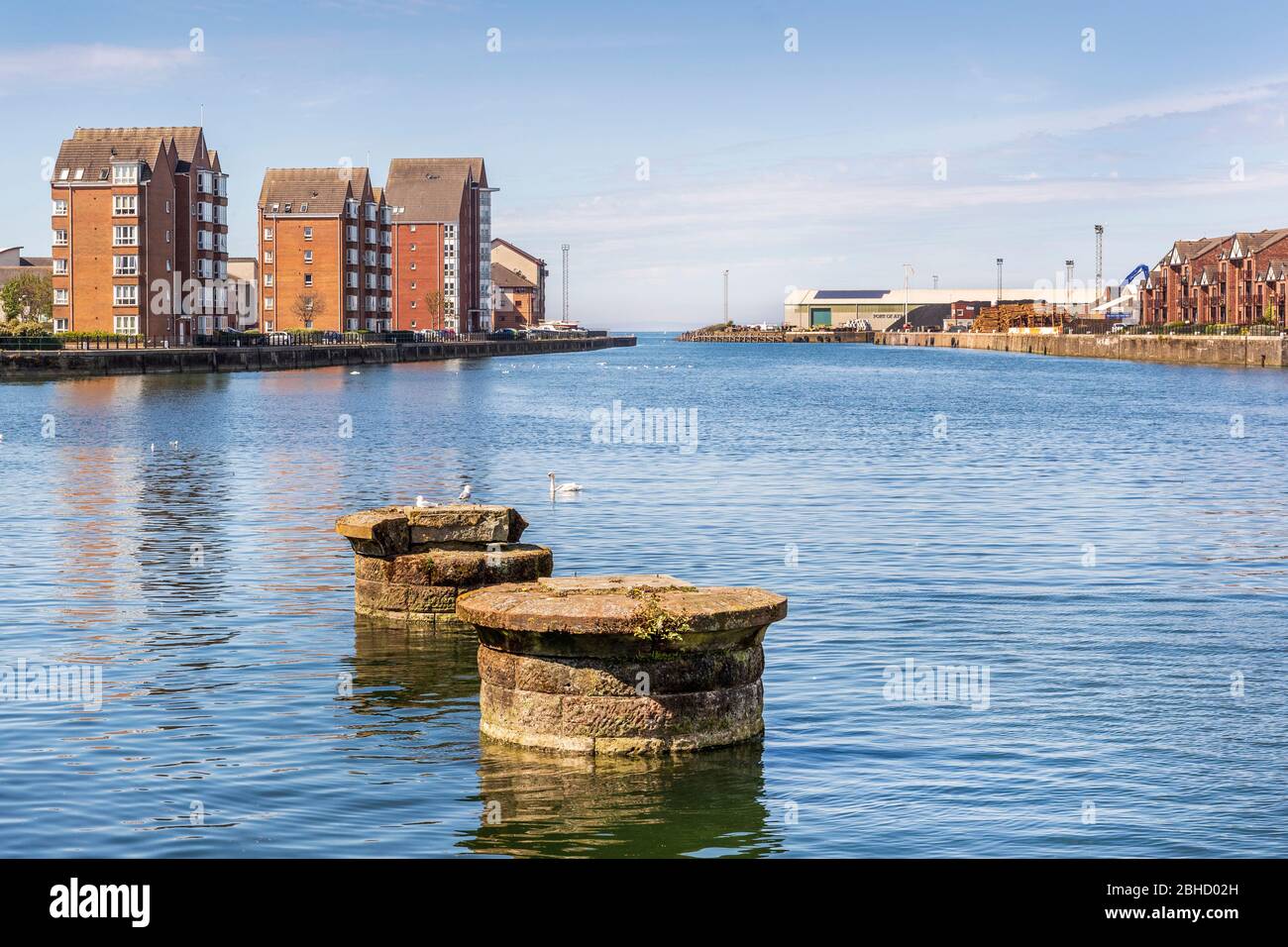 Marina working pier hi-res stock photography and images - Alamy