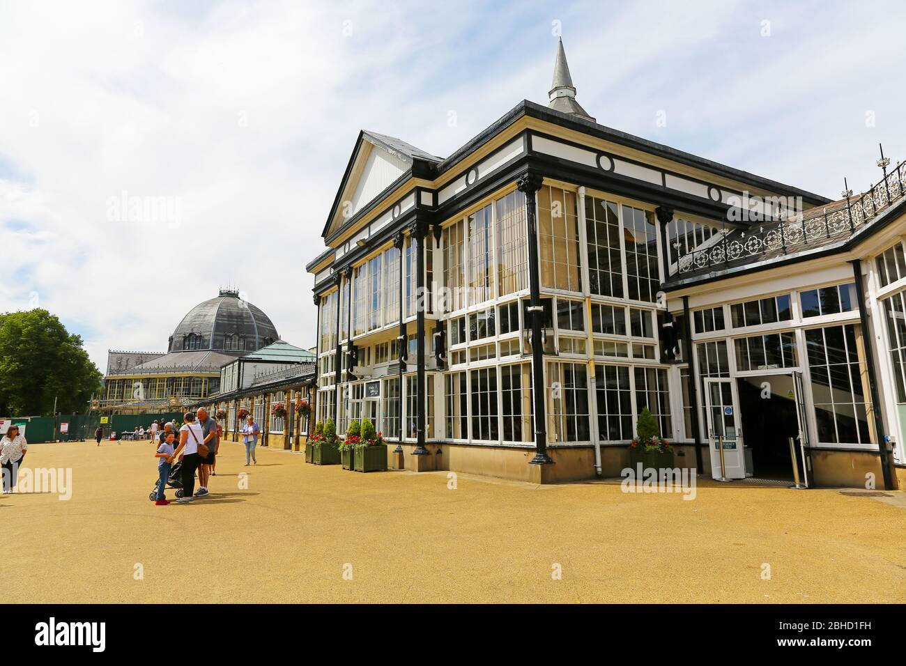 Buxton Pavilion Gardens, with the Octagon Concert Hall in the ...