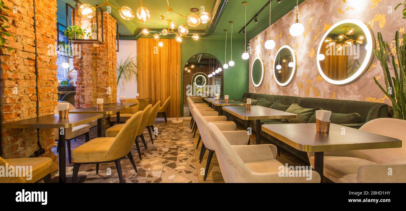 Round Bar Restaurant