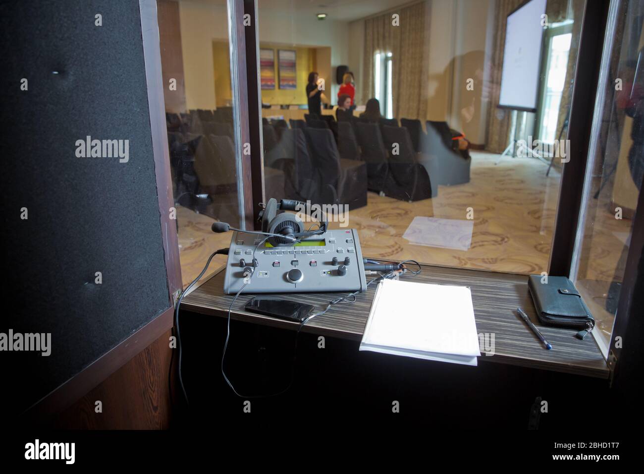 translators cubicle . interpreting - Microphone and switchboard in an ...