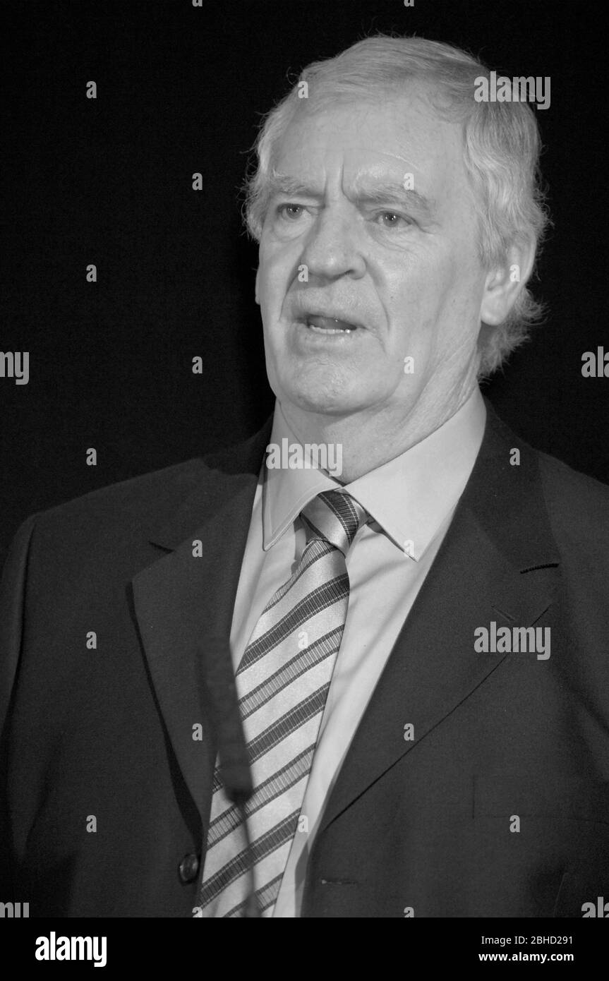 Portrait of ex football manager Lawrence (Lawrie) McMenemy Stock Photo ...