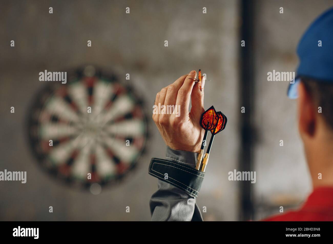 Darts game. Dart and target Stock Photo - Alamy