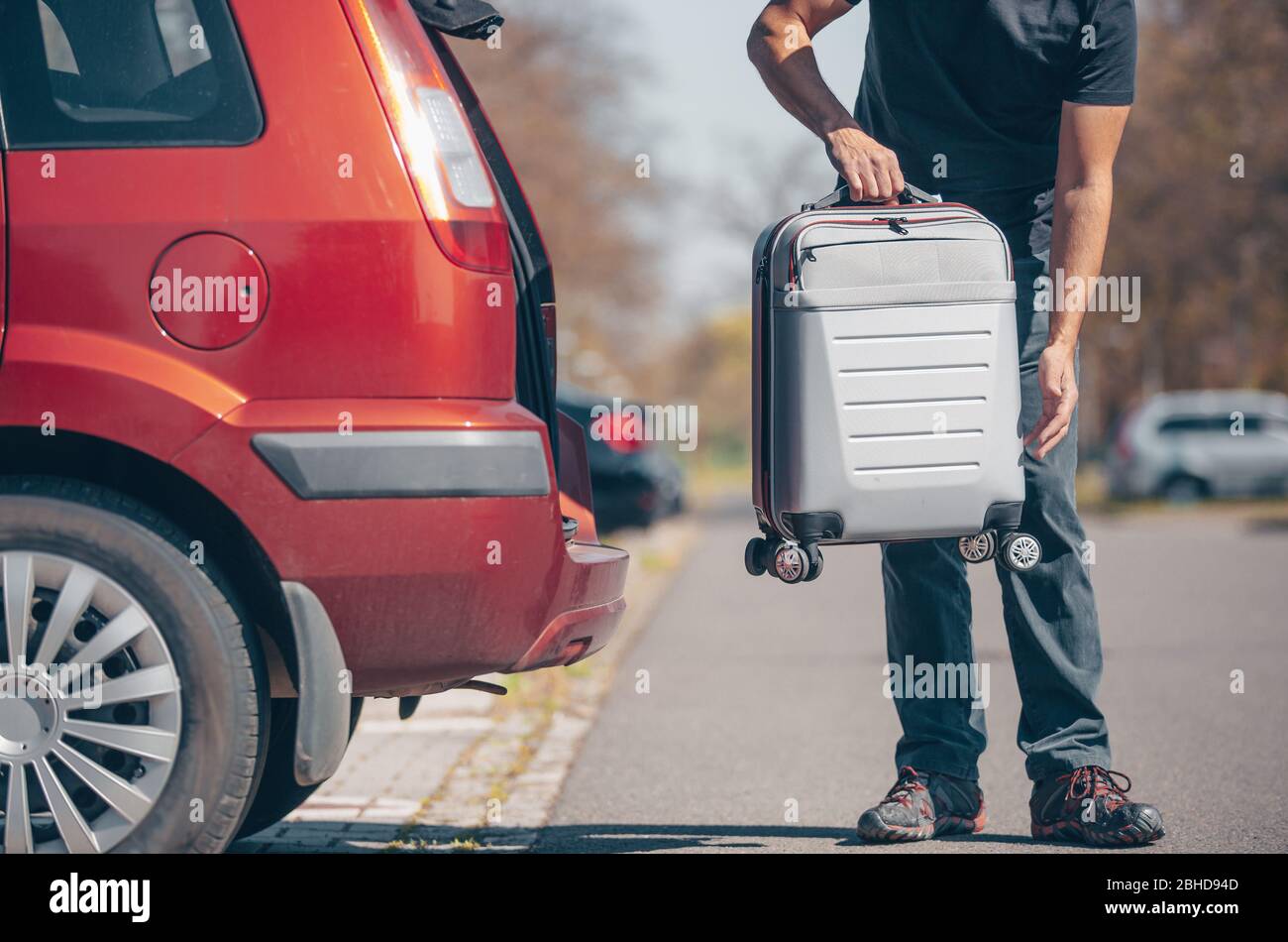 Putting a car together hi-res stock photography and images - Alamy