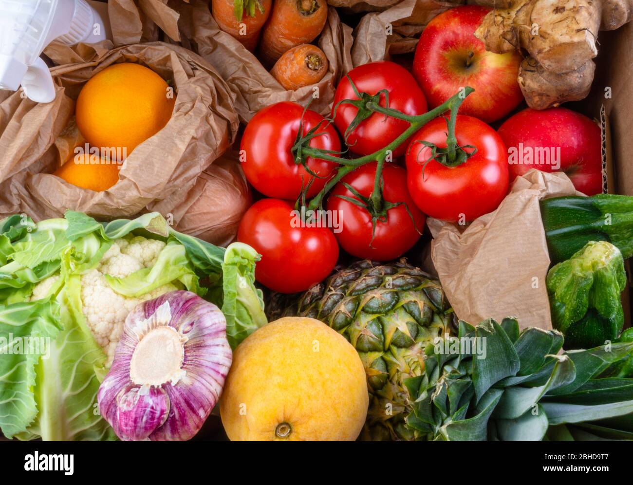 Grocery zerto waste paper box with organic healthy food clean eating ...