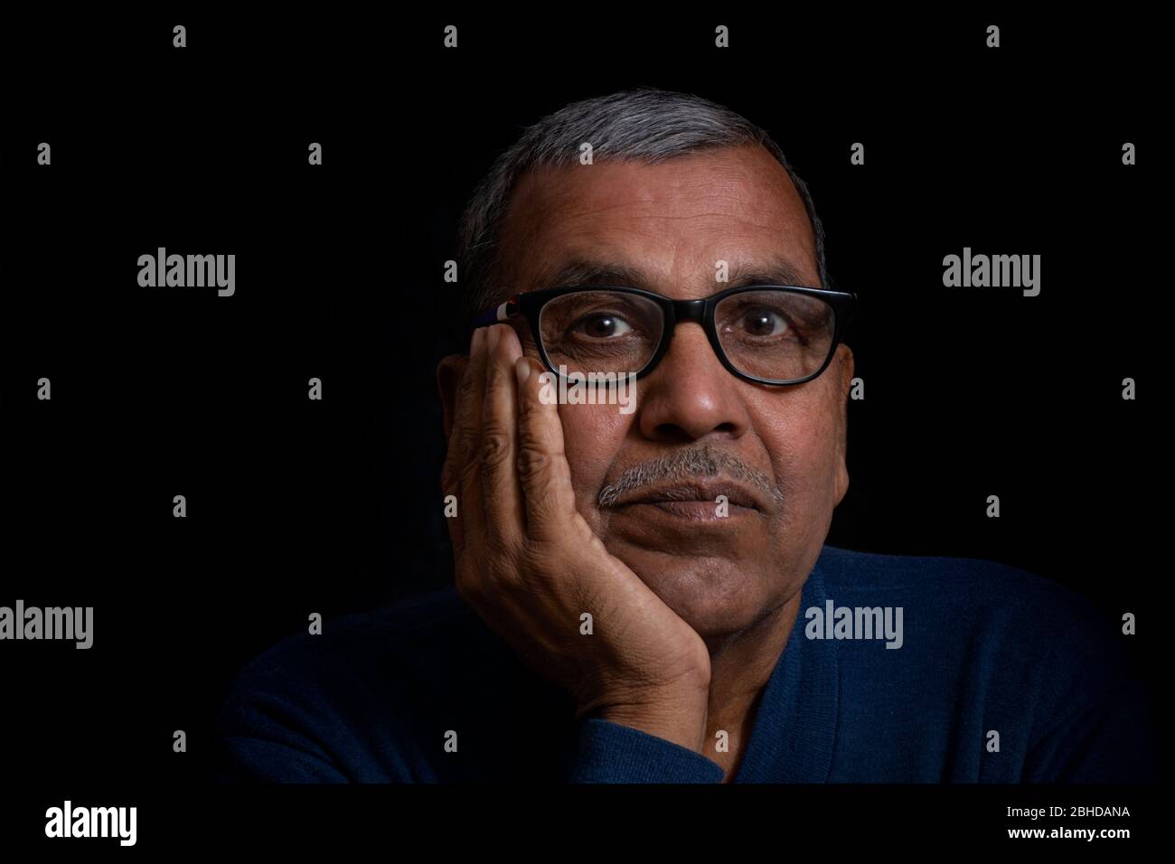 Indian man thinking hi-res stock photography and images - Alamy