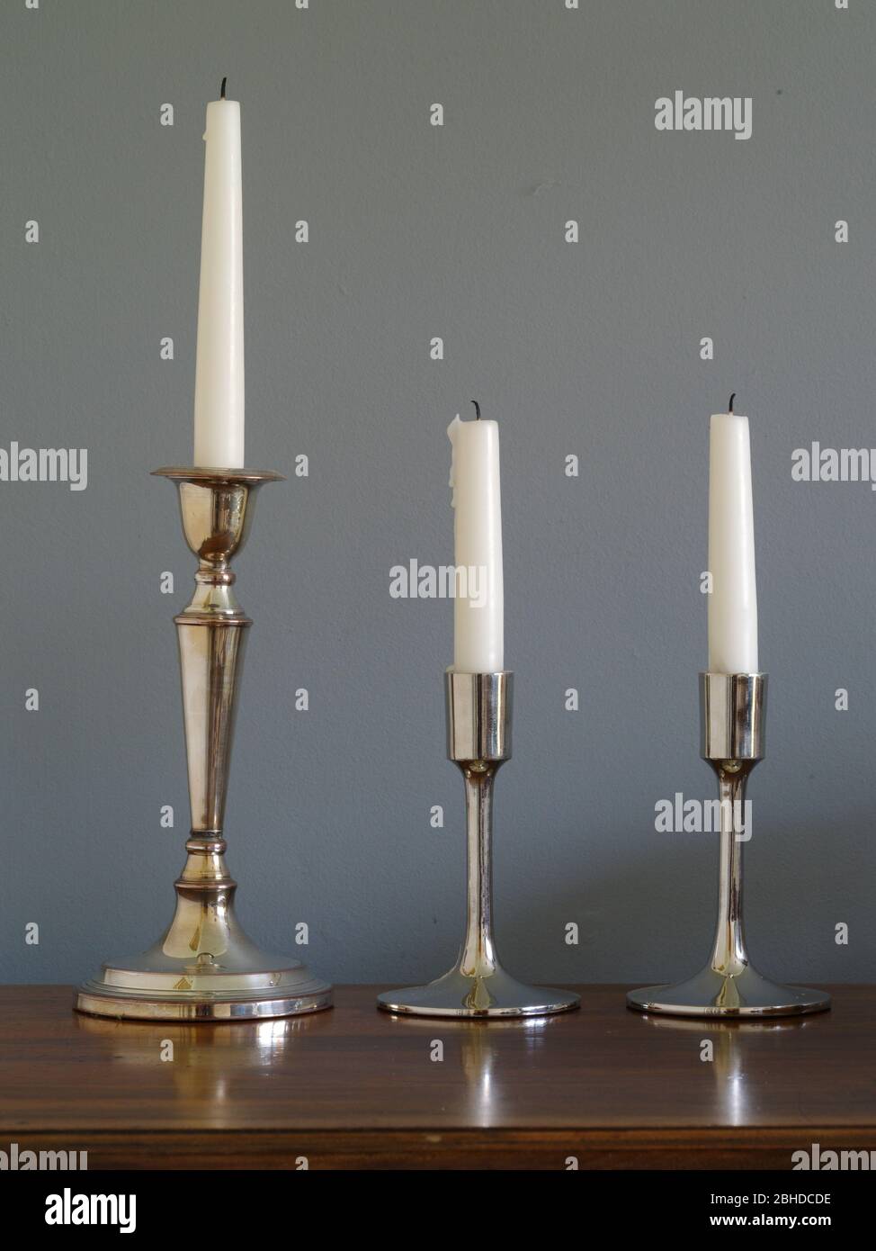 Modern silver candle holders hi-res stock photography and images - Alamy