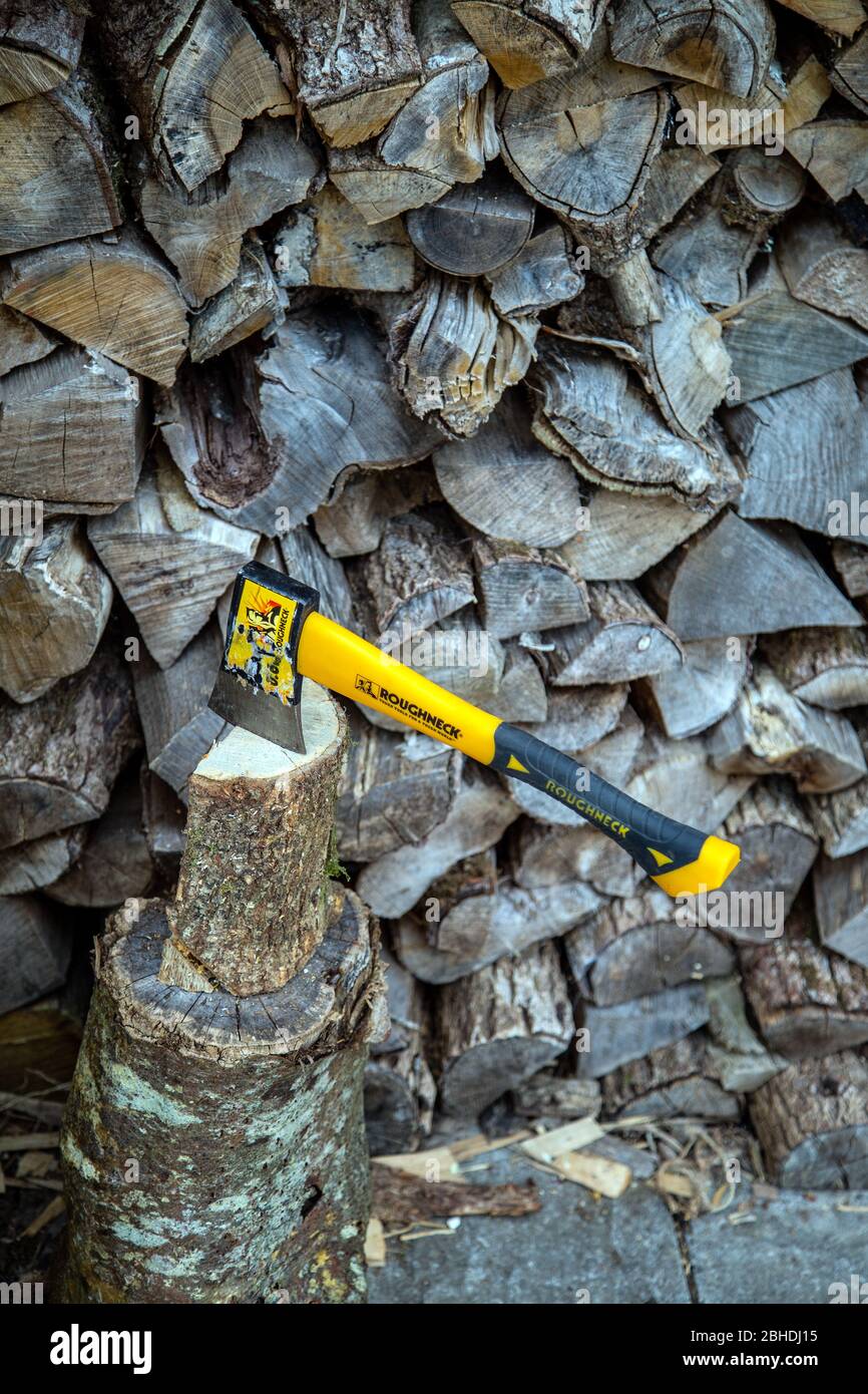 Pile of logs axe hi-res stock photography and images - Alamy