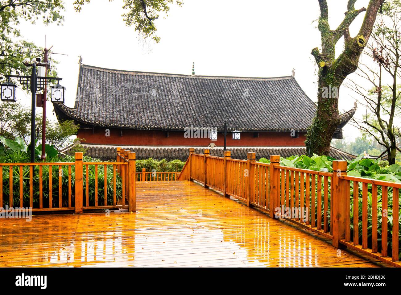 chinese temple buildings Stock Photo - Alamy