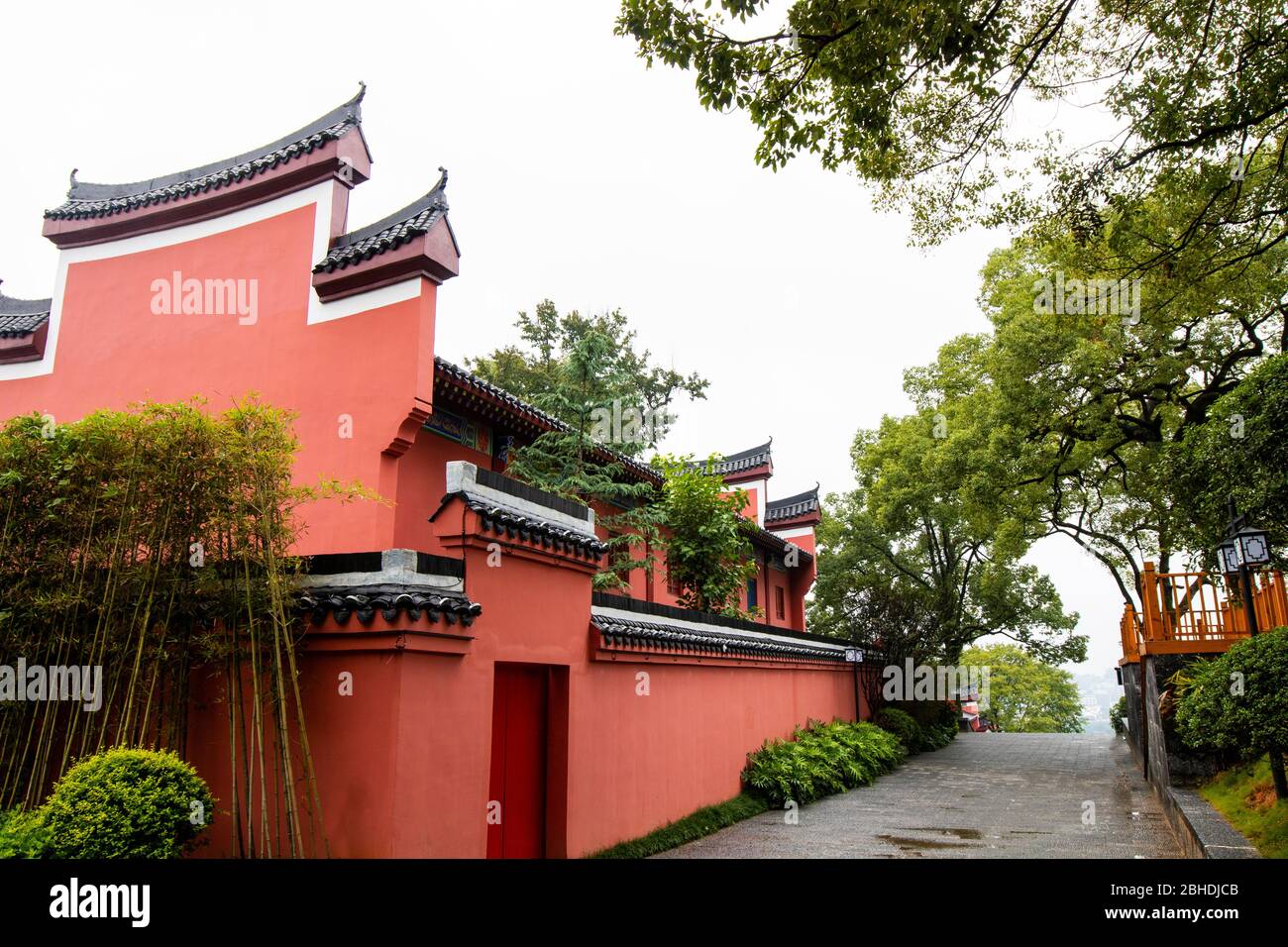 chinese temple buildings Stock Photo - Alamy