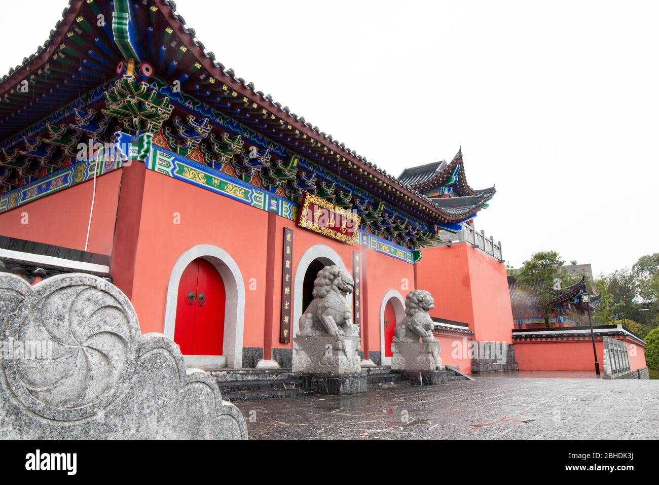 chinese temple buildings Stock Photo - Alamy