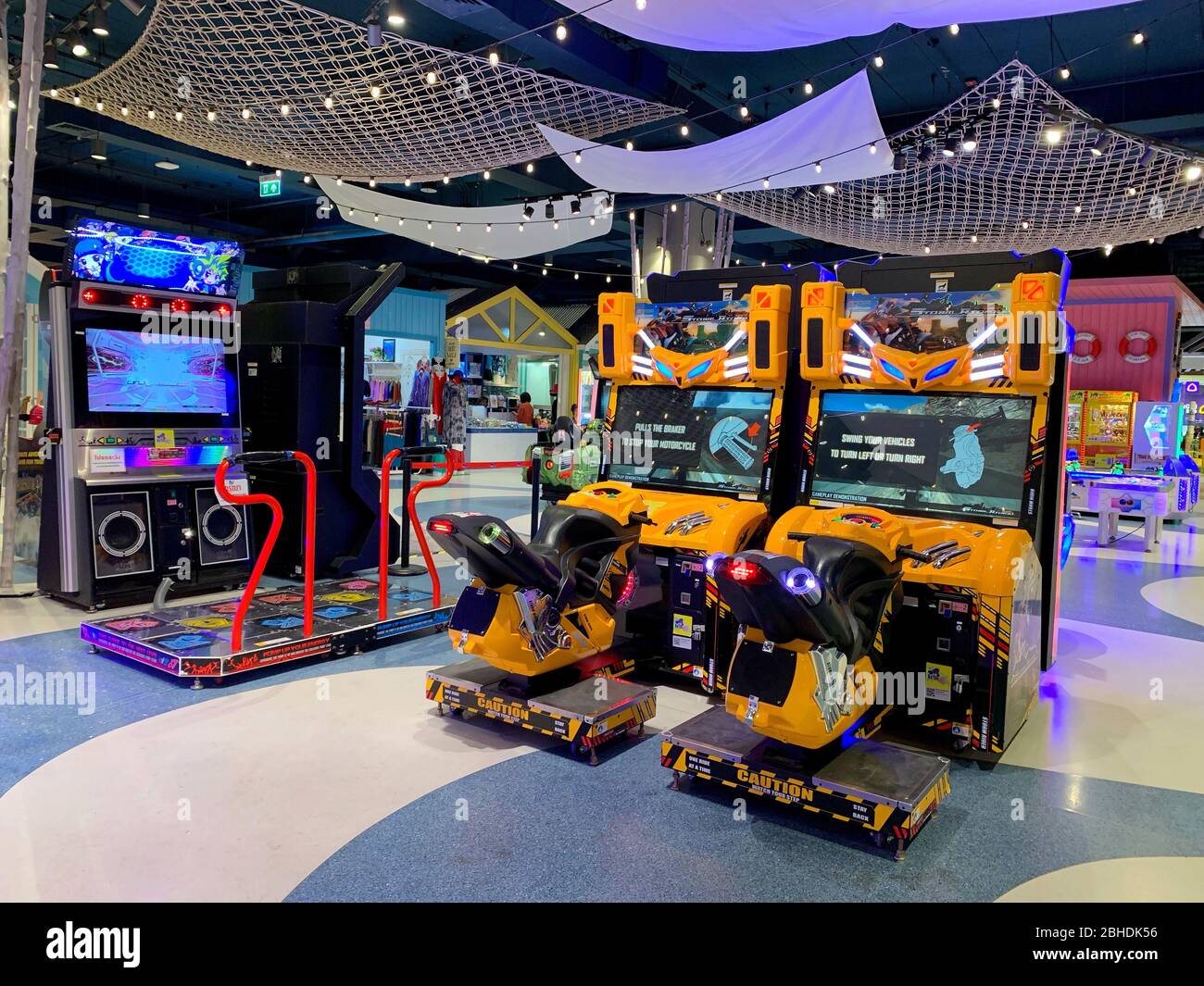 Children dance game at arcade hi-res stock photography and images - Alamy