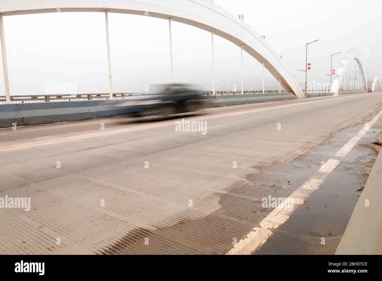 Prospective of a bridge hi-res stock photography and images - Alamy